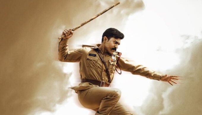 RRR: Audience Praises Ram Charan for his stellar performance!